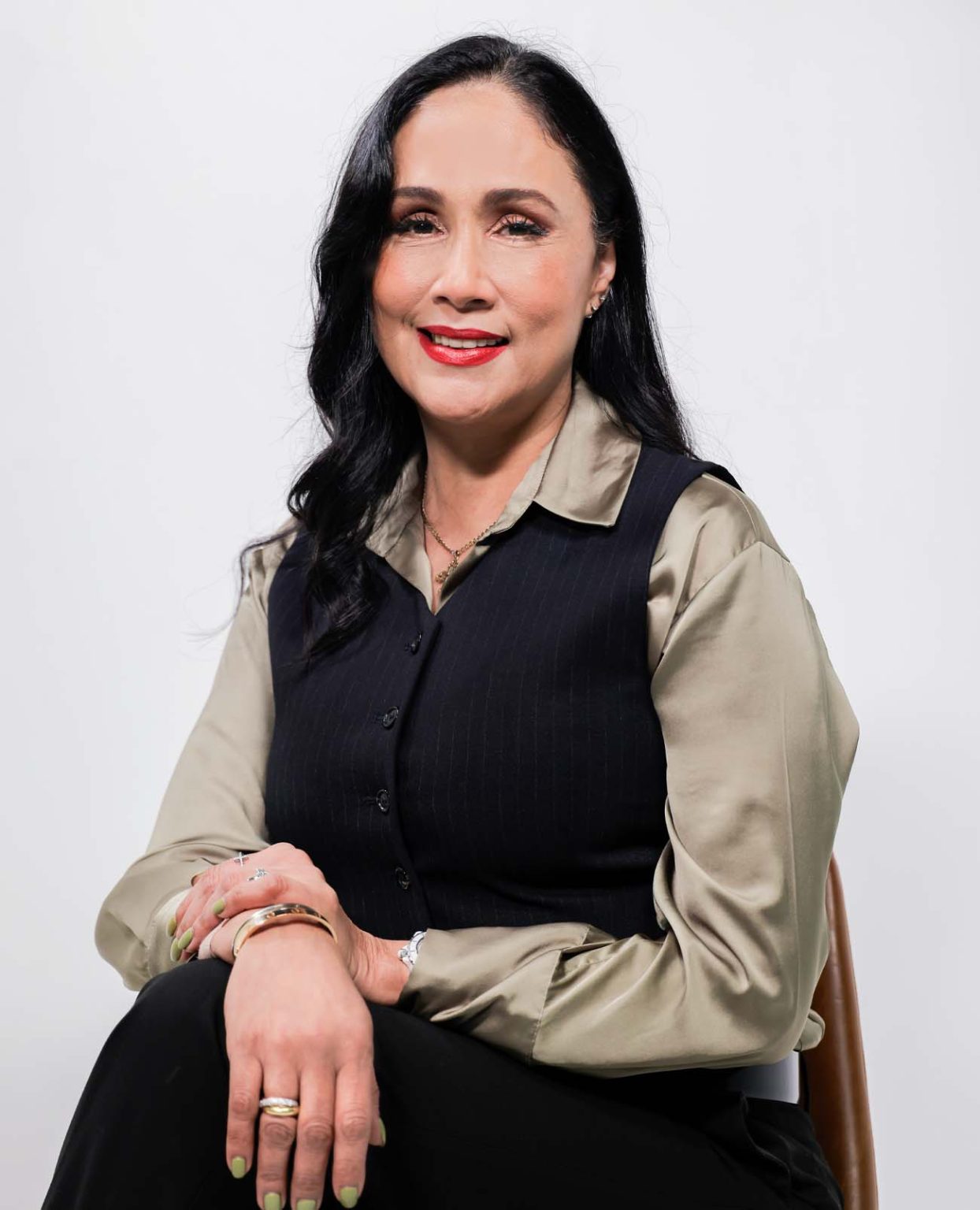Adela Navarro Bello: Retrato de la heroicidad en el periodismo de ...
